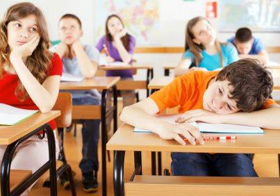 AU31- TIRED STUDENTS | Foamite